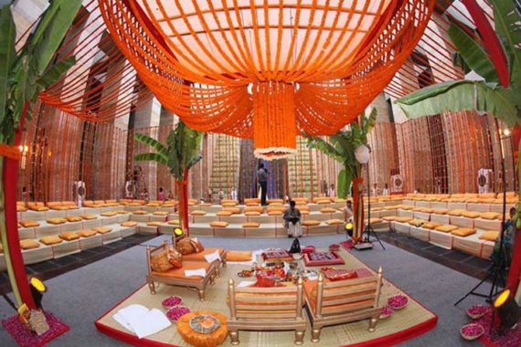 How Much Should Wedding Decorations Cost