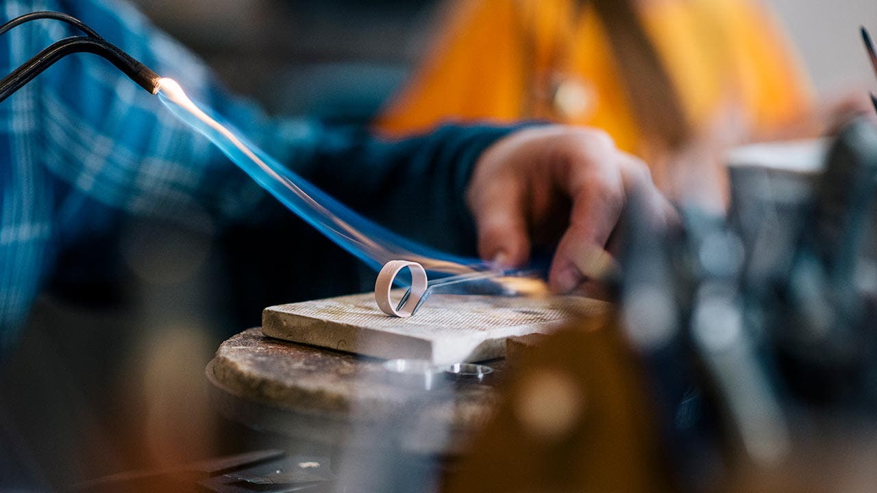 How Much Does It Cost To Resize A Ring Larger - Repair Made Simple