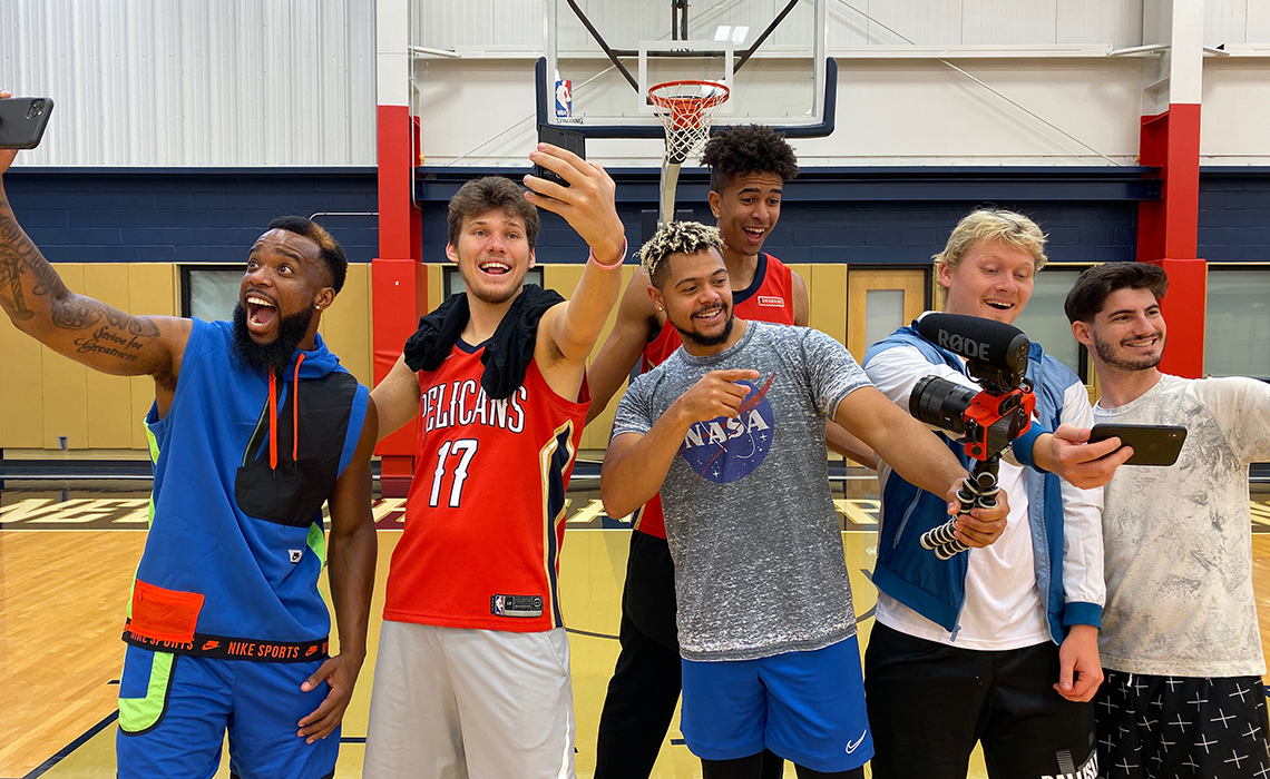 How old is 2HYPE 2020?