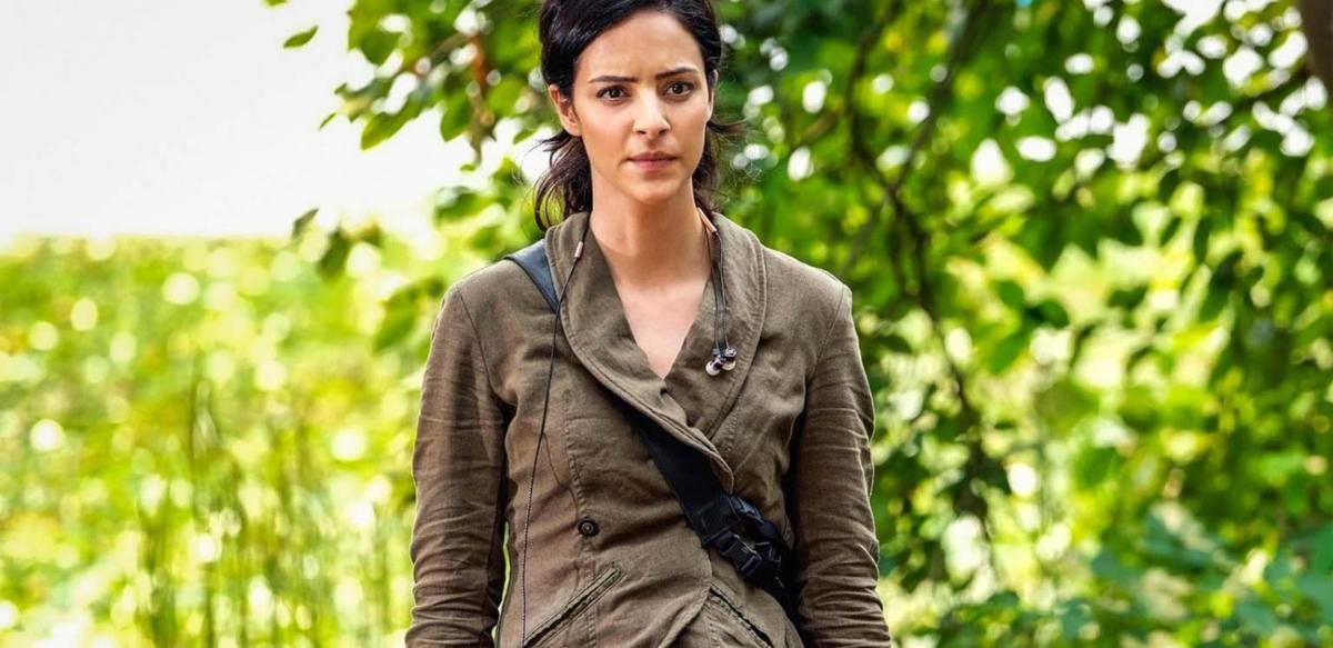 What happened to Zari in Season 4?